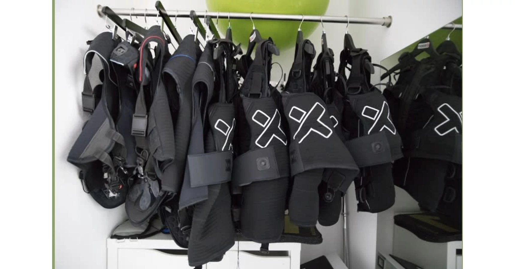 XBody Go 2024 Wireless Dual-User Dry System – Purchase or Lease